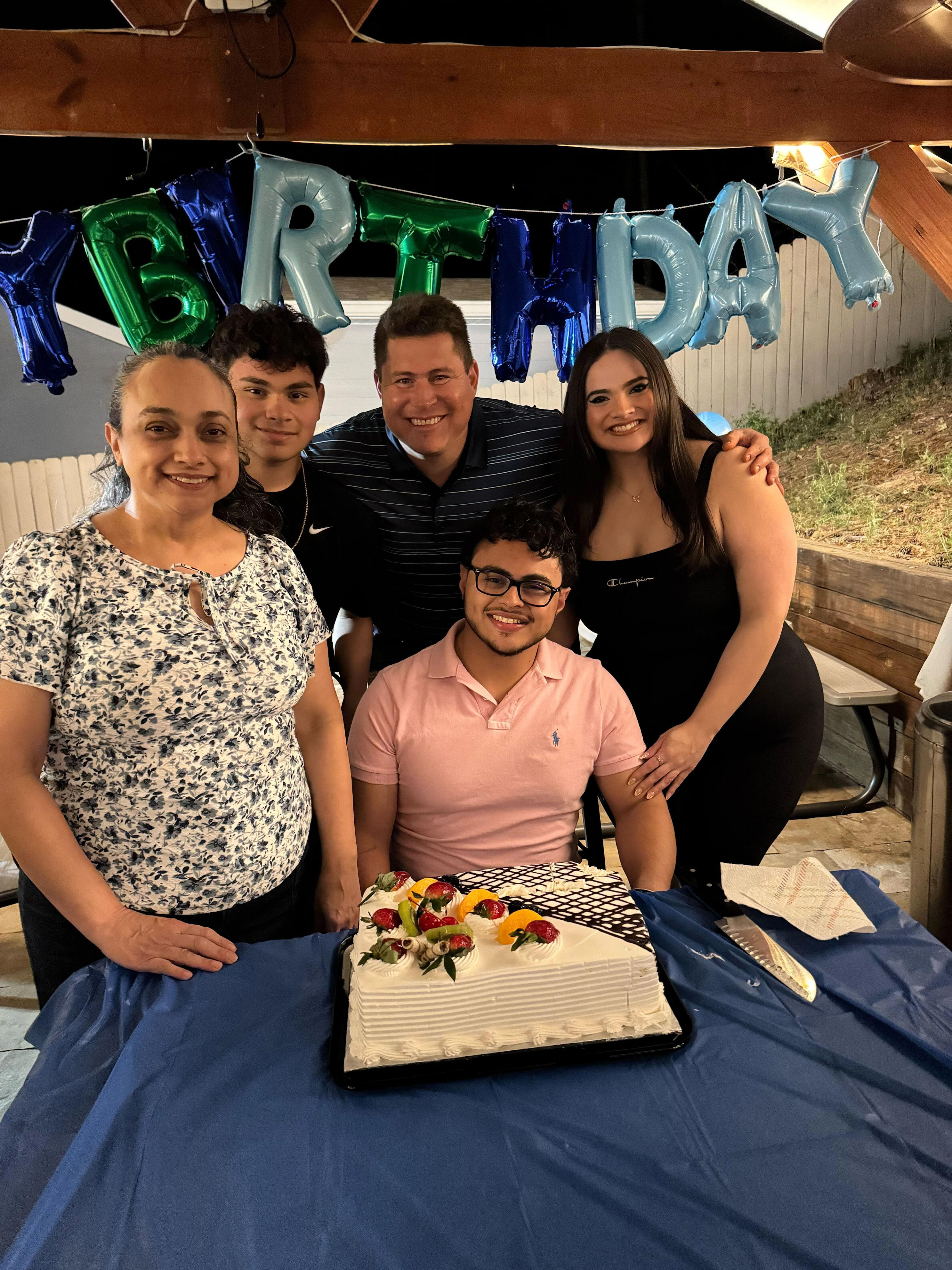 Journalist deported to El Salvador after covering protest. Here's what ...