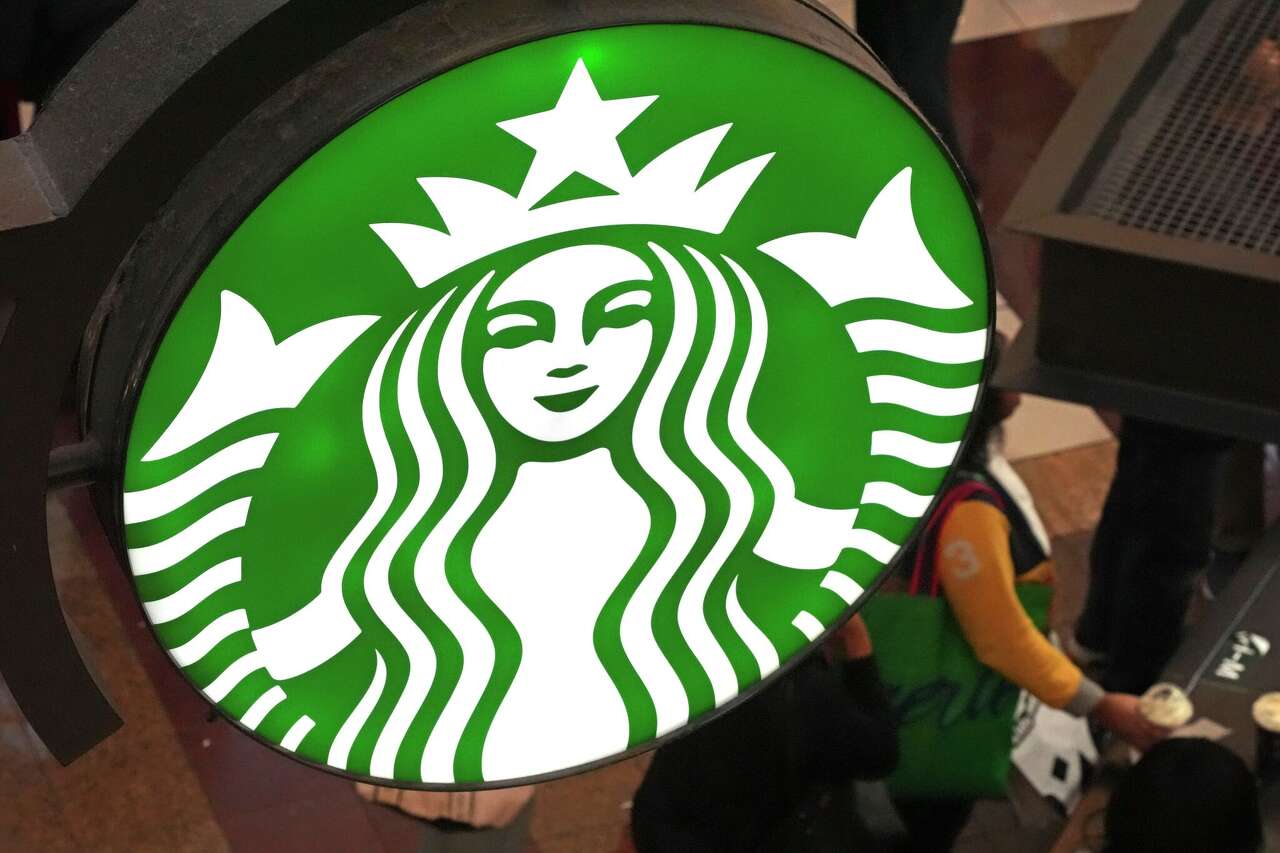 Starbucks unveils Hello Kitty holiday collaboration. Here are the details