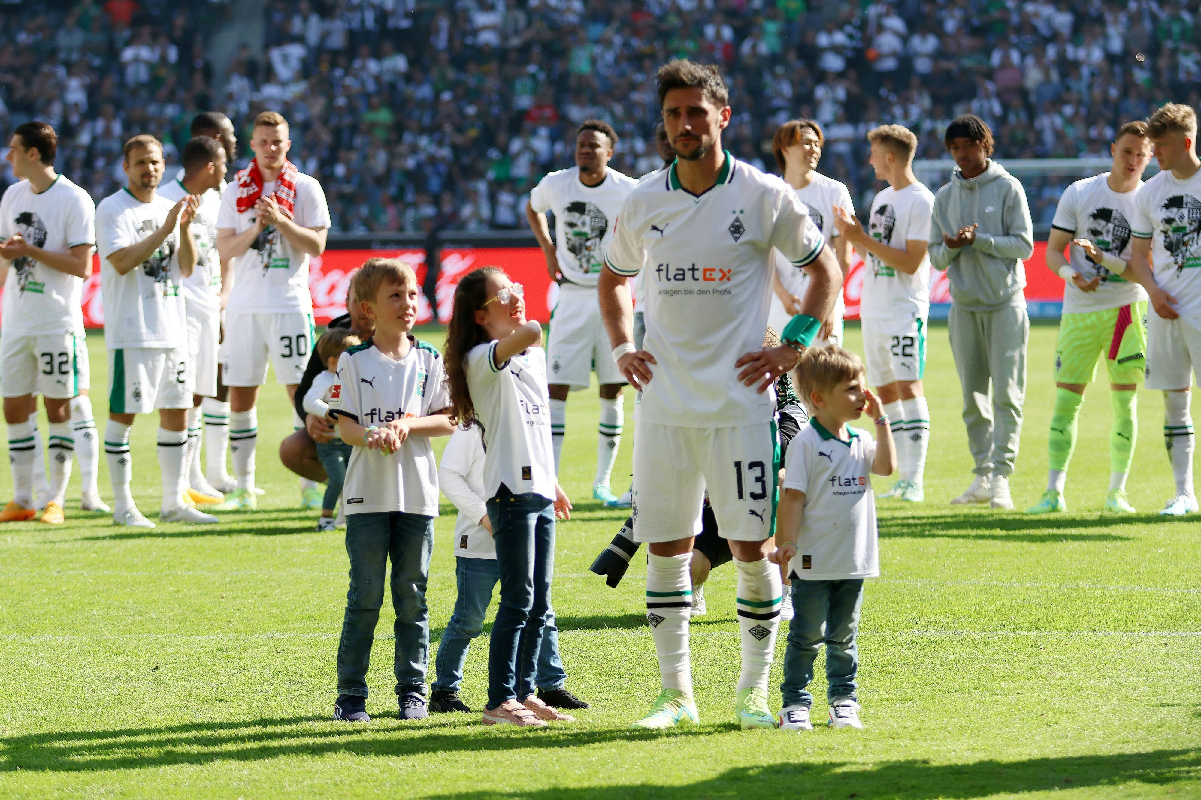 „Total gut gemacht“: Gladbach-Legende Stindl lobt bei Wiedersehen mit ...