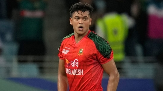 Taskin Ahmed sends firm warning to Mohammad Nawaz after getting his ...