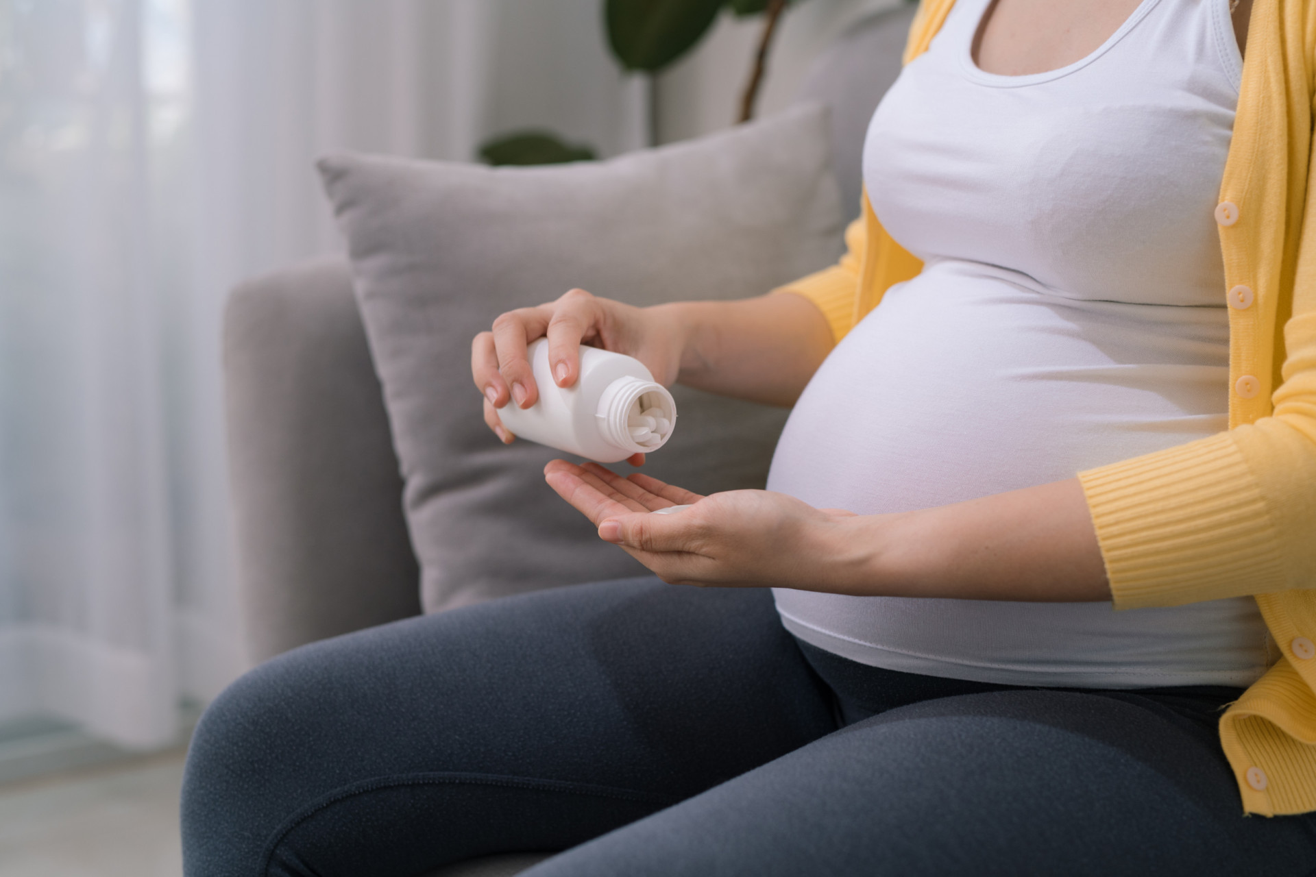 Pré-eclâmpsia e mais: remédios que grávidas não podem tomar de jeito nenhum