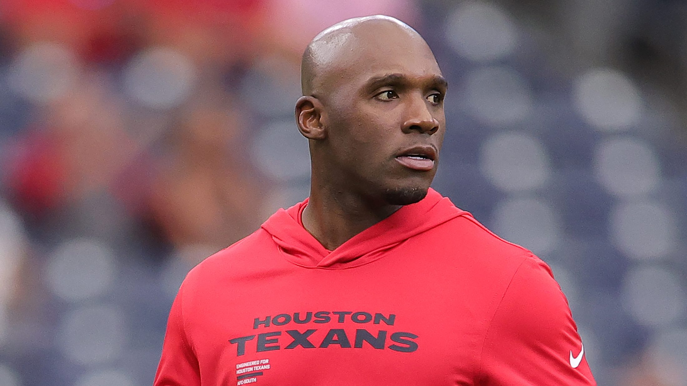 Texans Make Eye-Catching Roster Move Before Showdown Against Bills