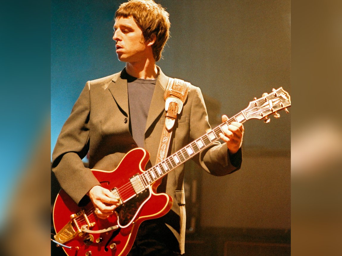 Von Liam Gallagher zerstörte Oasis-Gitarre kommt unter den Hammer