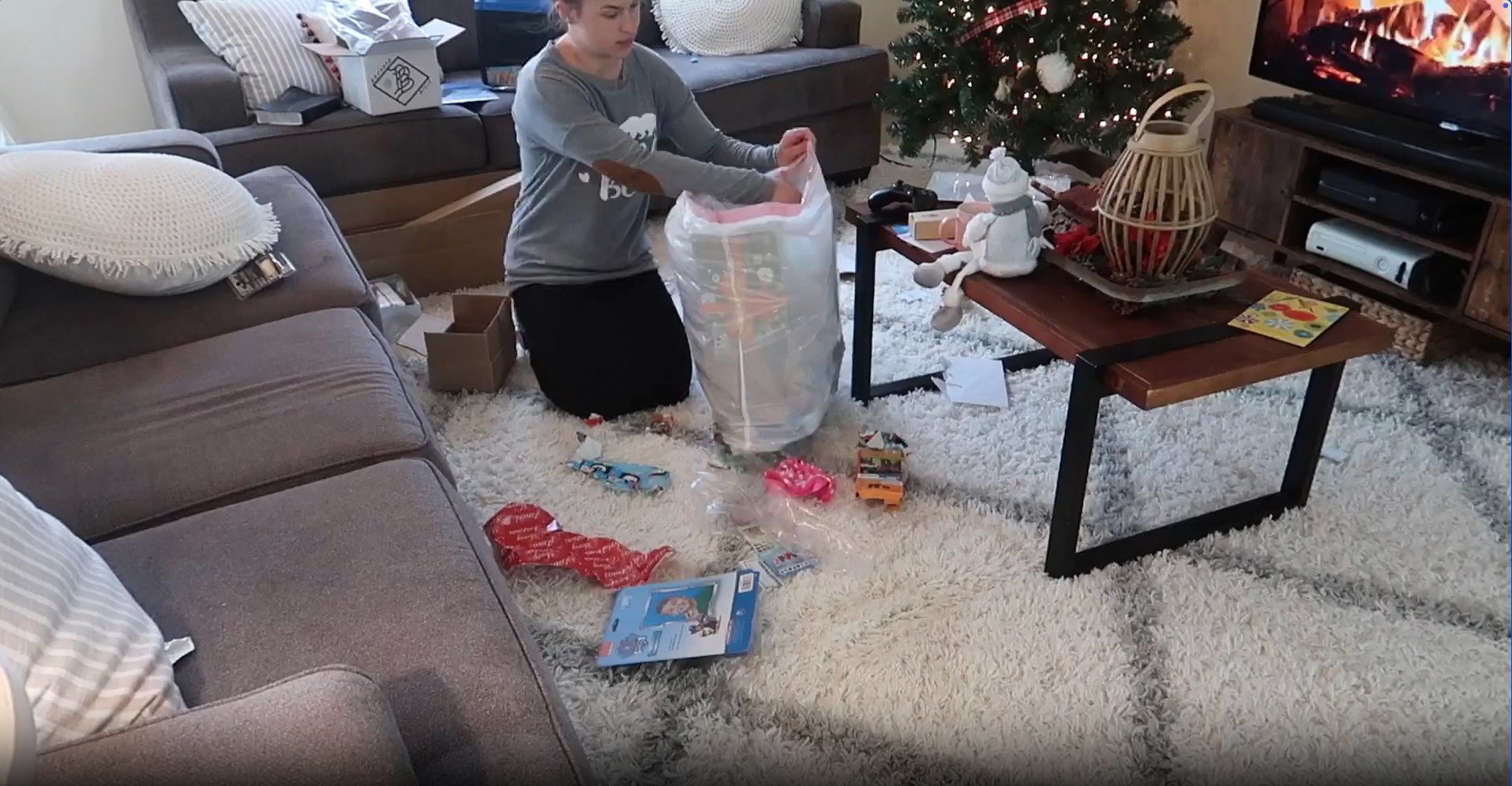 Let's declutter and deep clean together! 🧹