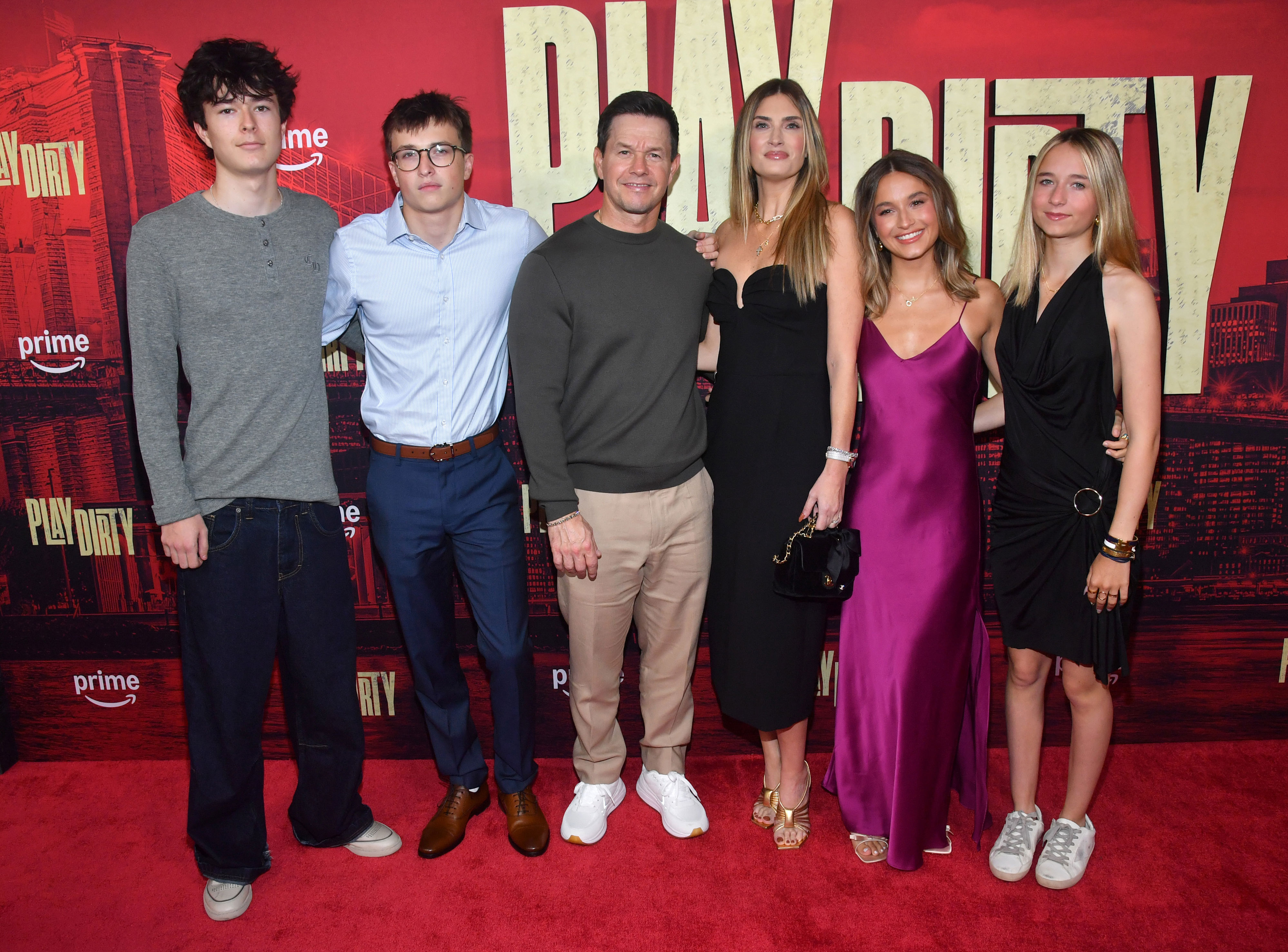 Mark Wahlberg and Rhea Durham’s kids make rare red carpet appearance at ...