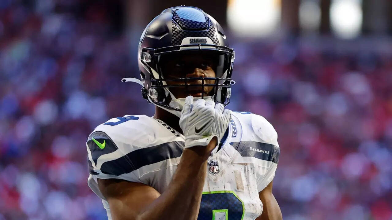 Will Kenneth Walker III play tonight against the Arizona Cardinals ...