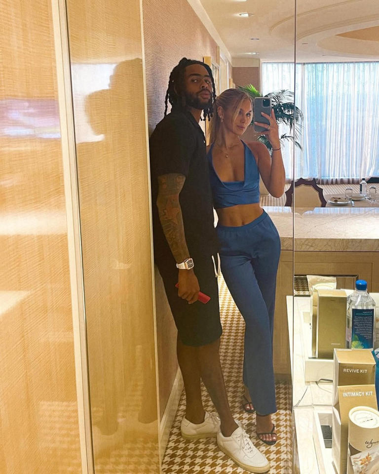 Mavericks’ D’Angelo Russell shares photos from lavish engagement to ...