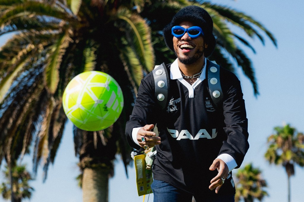 Anderson .Paak Kicks Off Soccer Collaboration to Give Girls ‘the Chance ...