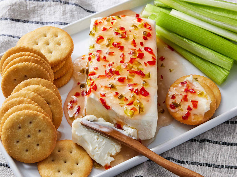My Favorite 2-Ingredient Southern Appetizer Disappears In Seconds