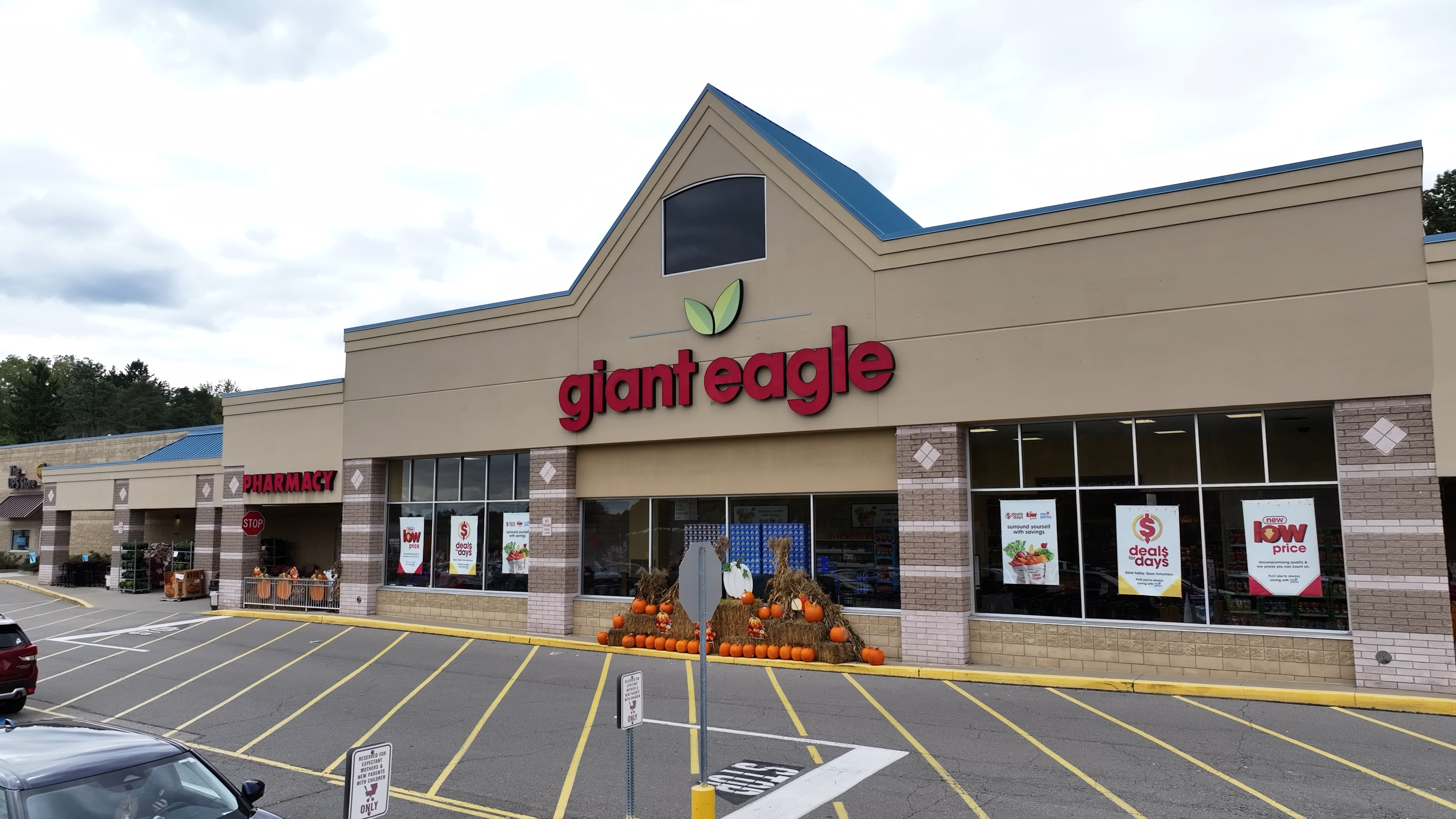 Giant Eagle investing $100 million to lower prices, renovate stores and ...