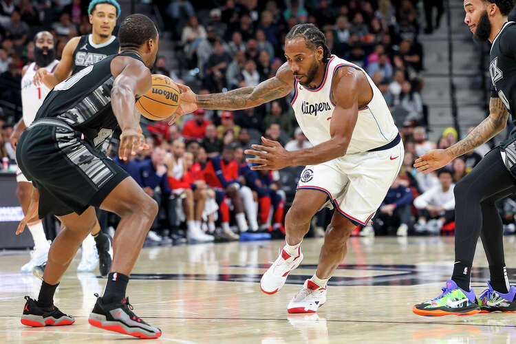 Why LA Clippers forward Kawhi Leonard creates familiar dilemma for the NBA