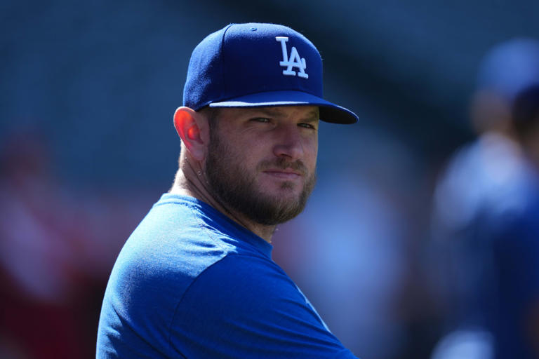 Dodgers' Max Muncy announces personal news on Thursday