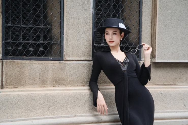 The 7 items that scream “I’m trying too hard to look wealthy”