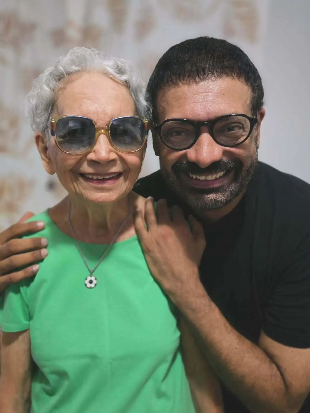 A recuperar de um enfarte, Iran Costa recorda a mãe: "Saudades eternas"