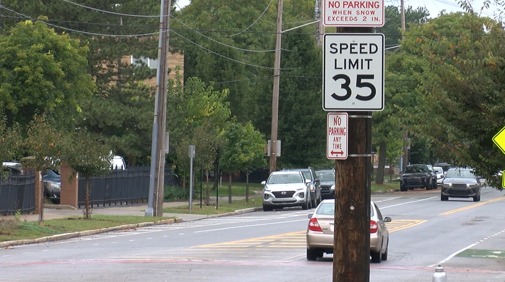 City of Cleveland lowers speed limit on Lake Avenue