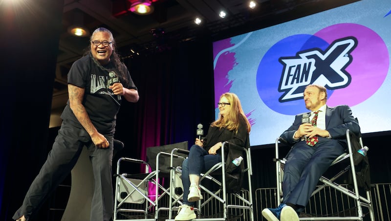 FanX: ‘Lord of the Rings’ stars share stories from set, how much fans ...