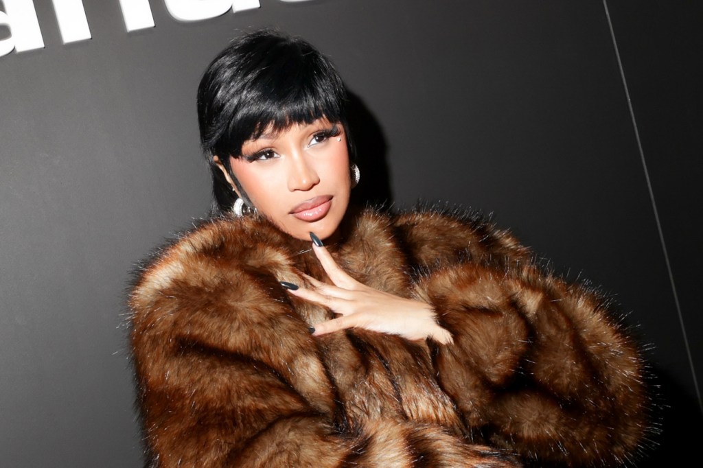 Cardi B Calls Out Poor People Who Voted for Donald Trump: He ‘Was Never ...