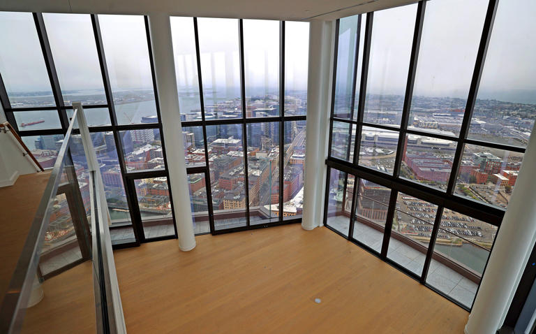 Boston’s South Station Tower finally opens its doors