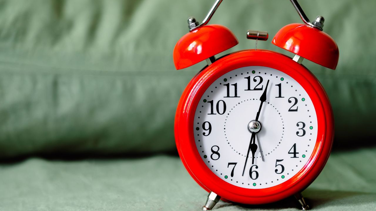 The clocks are falling back early this year, but new study reveals ...