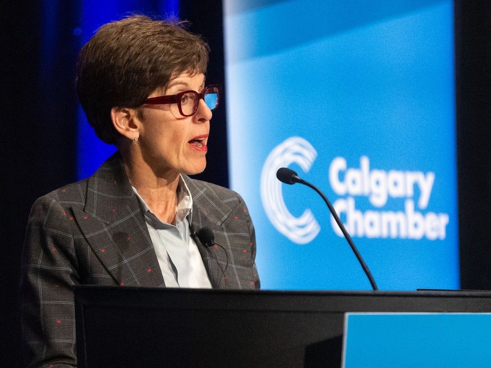 Calgary Chamber poll finds most small businesses disgruntled with city