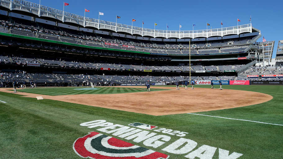MLB Opening Day Yankees-Giants Game Set to Stream Exclusively on ...