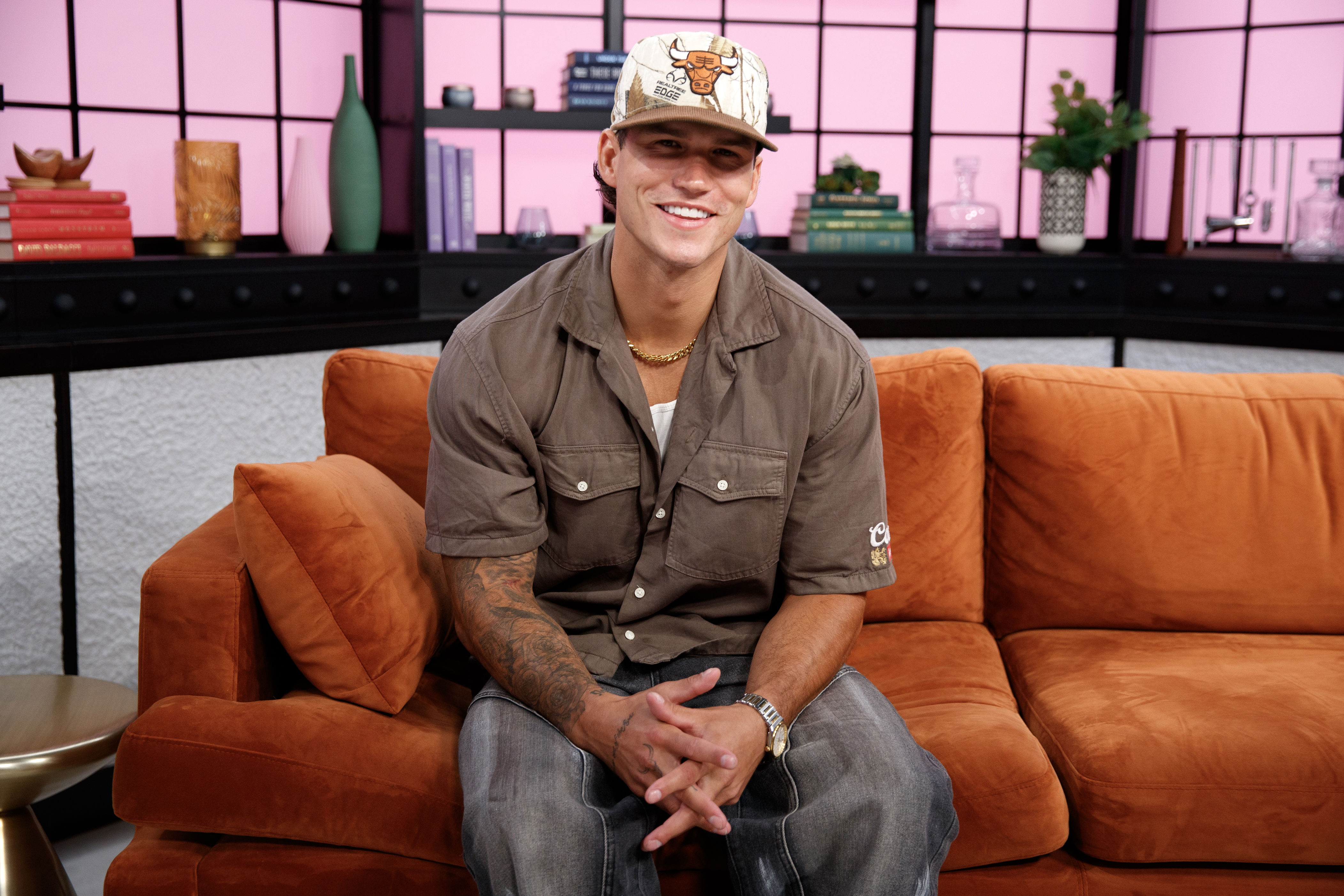 ‘Special Forces’ star Mark Estes gushes over girlfriend Sommer Ray ...