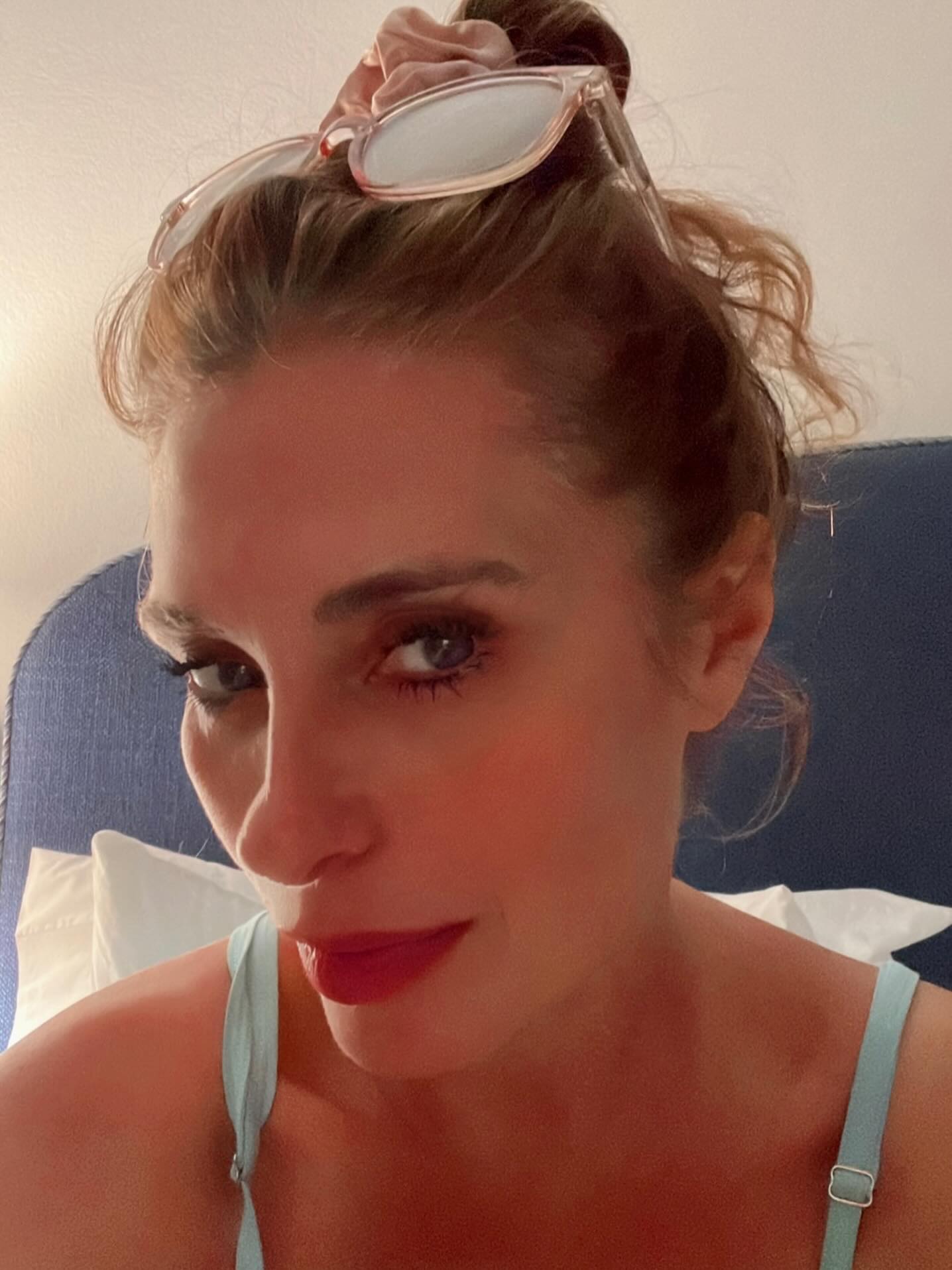 Charlie Sheen’s ex, Dolly Fox, confirms ‘80s memoir tale about Bill ...