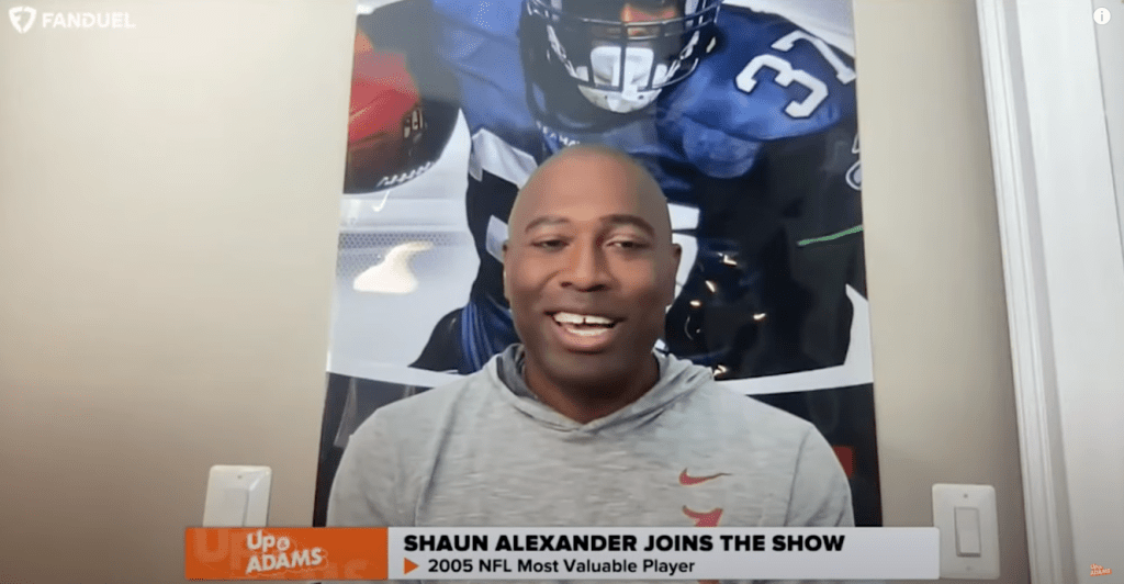 Ex-NFL MVP Shaun Alexander announces he and wife are expecting their ...