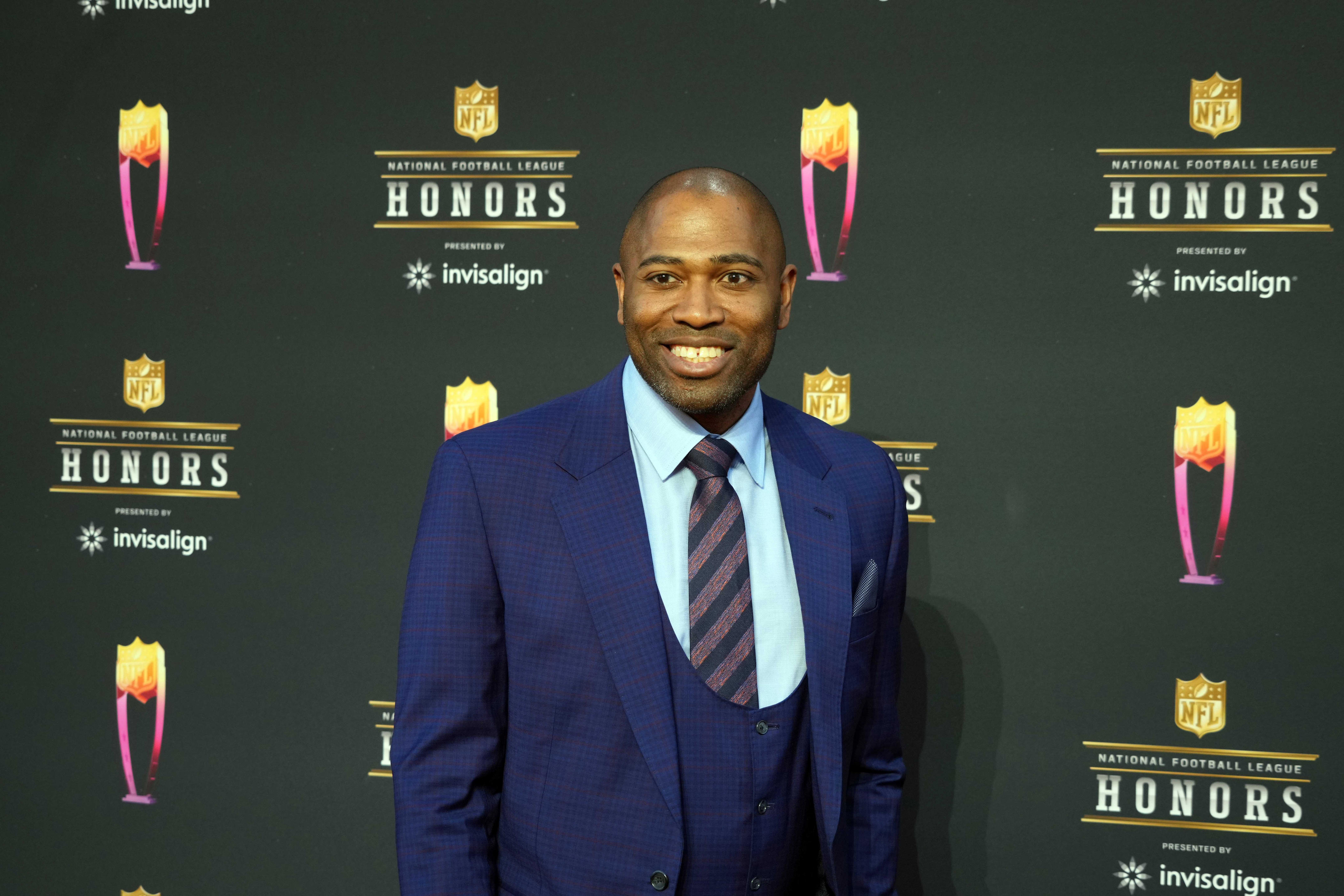 Shaun Alexander, Boone County native and Seahawks legend, expecting ...