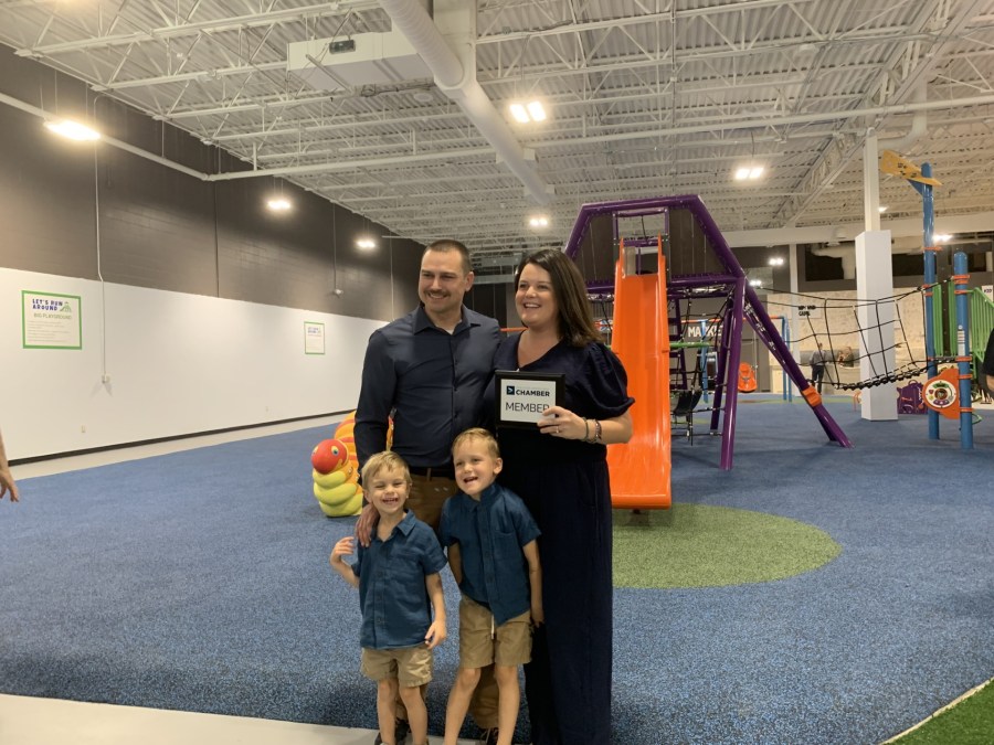 ‘Let’s Run Around’ cuts ribbon in Green Bay as Wisconsin’s largest ...