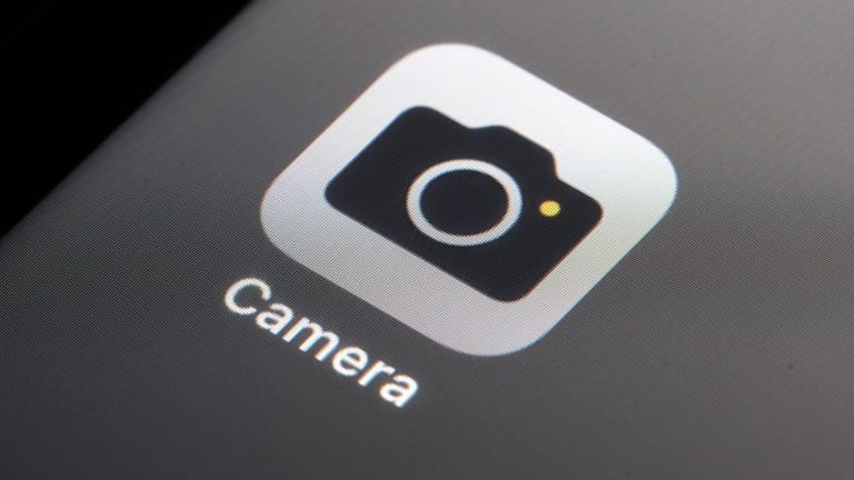 Your iPhone's Camera Comes With a Hidden Translator