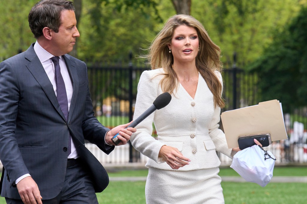 Who is Lindsey Halligan, the former Miss Colorado finalist and Trump ...