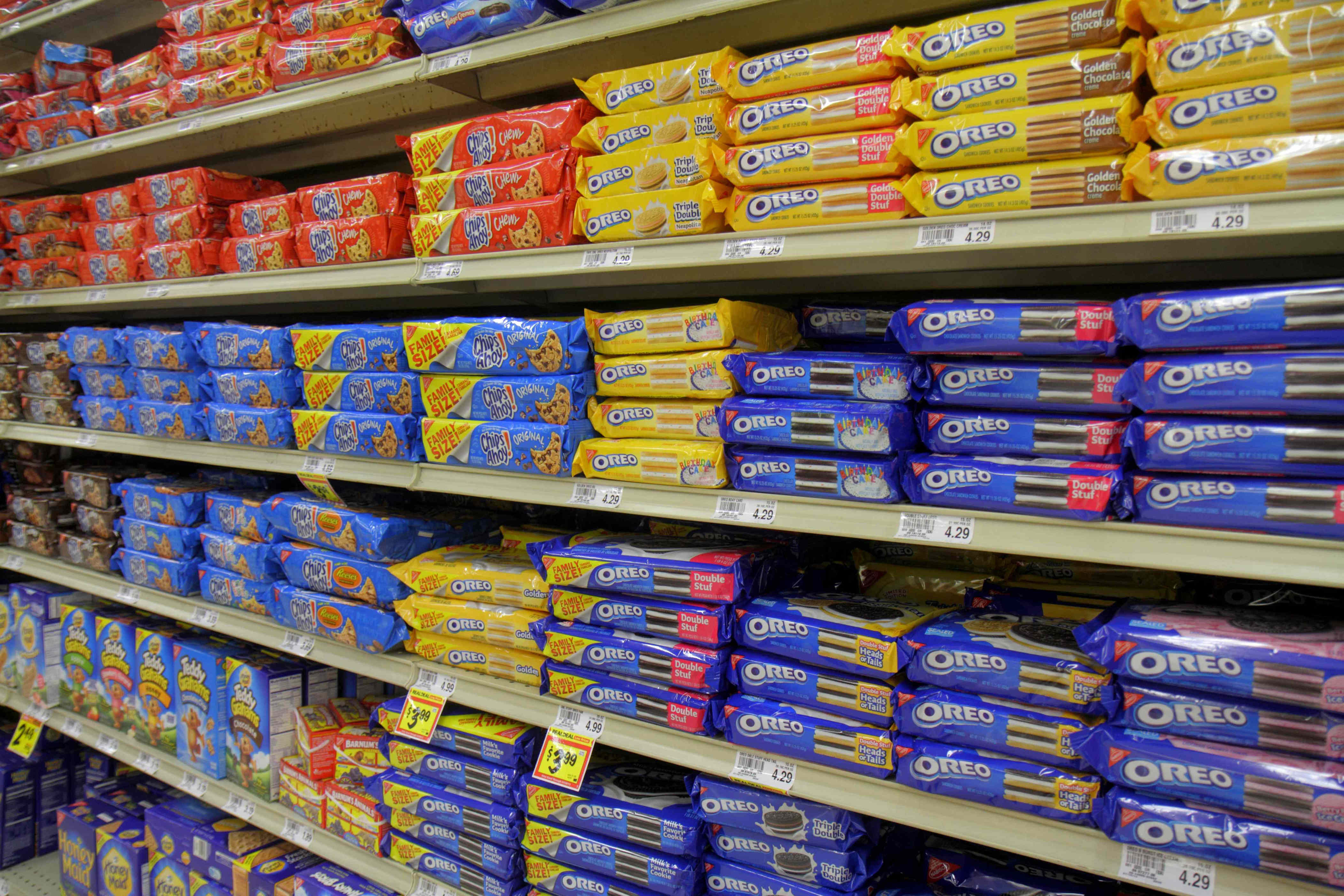 Oreo Just Brought Back A Crave-Worthy Snack With The Perfect Sweet ...