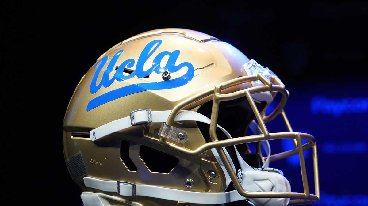 UCLA gets key decommitment after DeShaun Foster firing