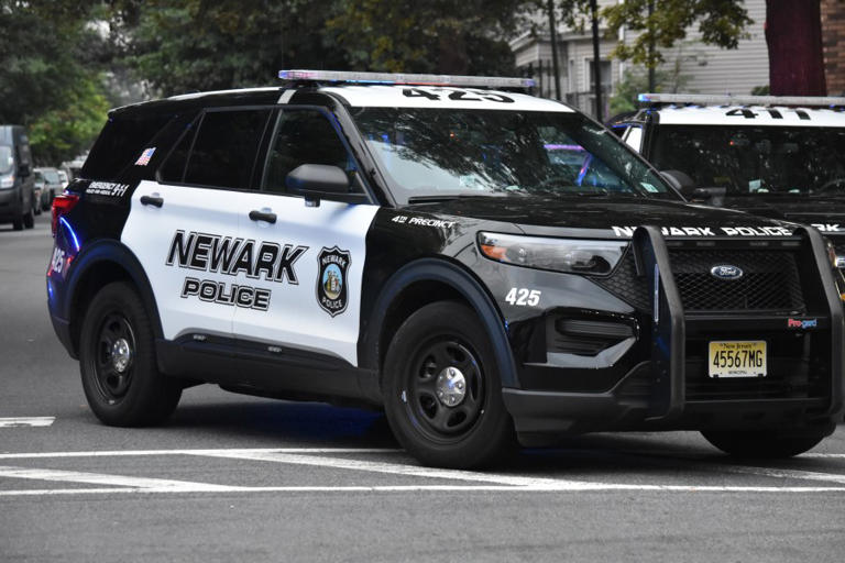 Teen found with loaded gun in New Jersey high school