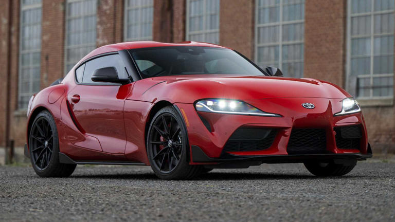 These two manual sports cars are dead, so now is the time to buy