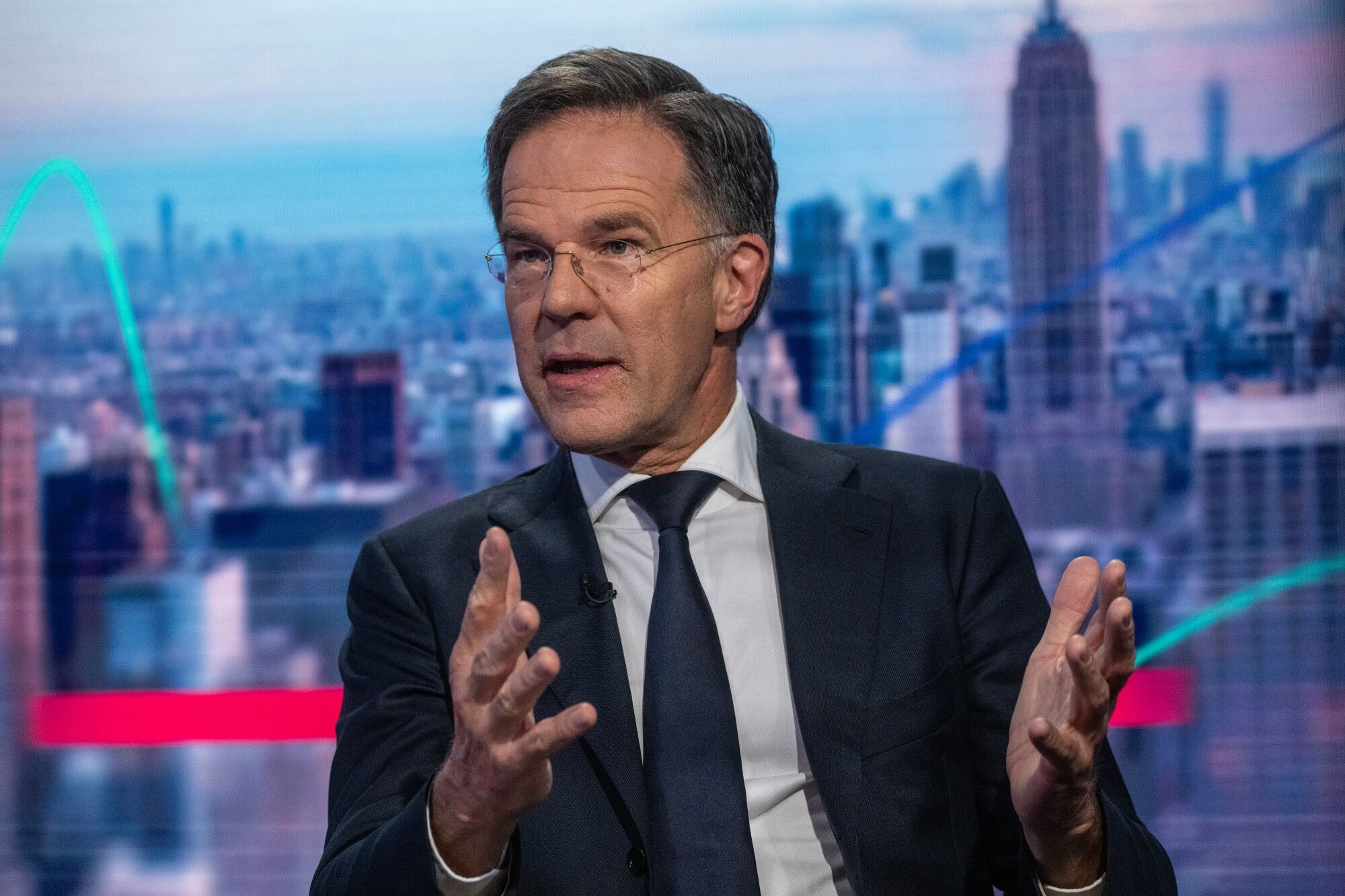Rutte Says NATO Can’t Afford to Down Drones With Costly Kit