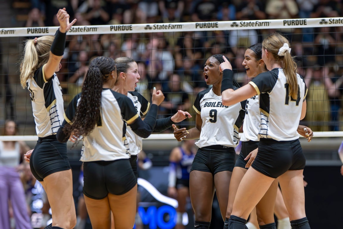 Stellar women's volleyball photos from the 2025 college season so far