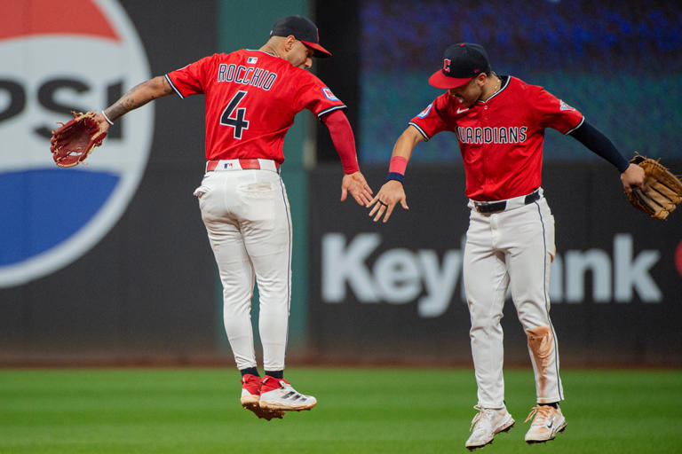 Tigers and Guardians tied atop AL Central with 3 games left