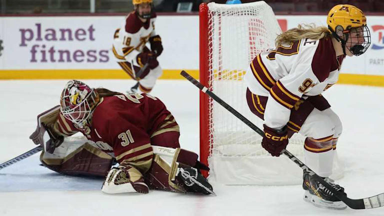 Boston College Women's Hockey Stumbles in Opener at Minnesota