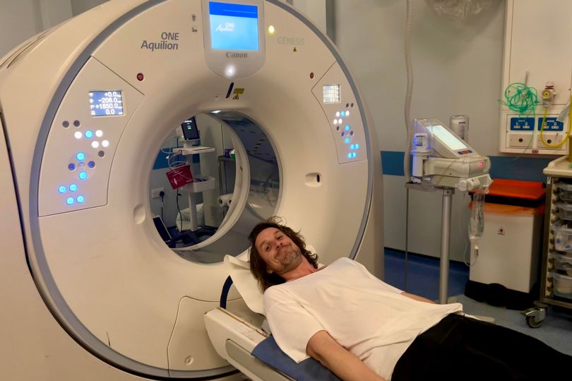 Man gets hit on the head by stray golf ball in Newquay because he's ...