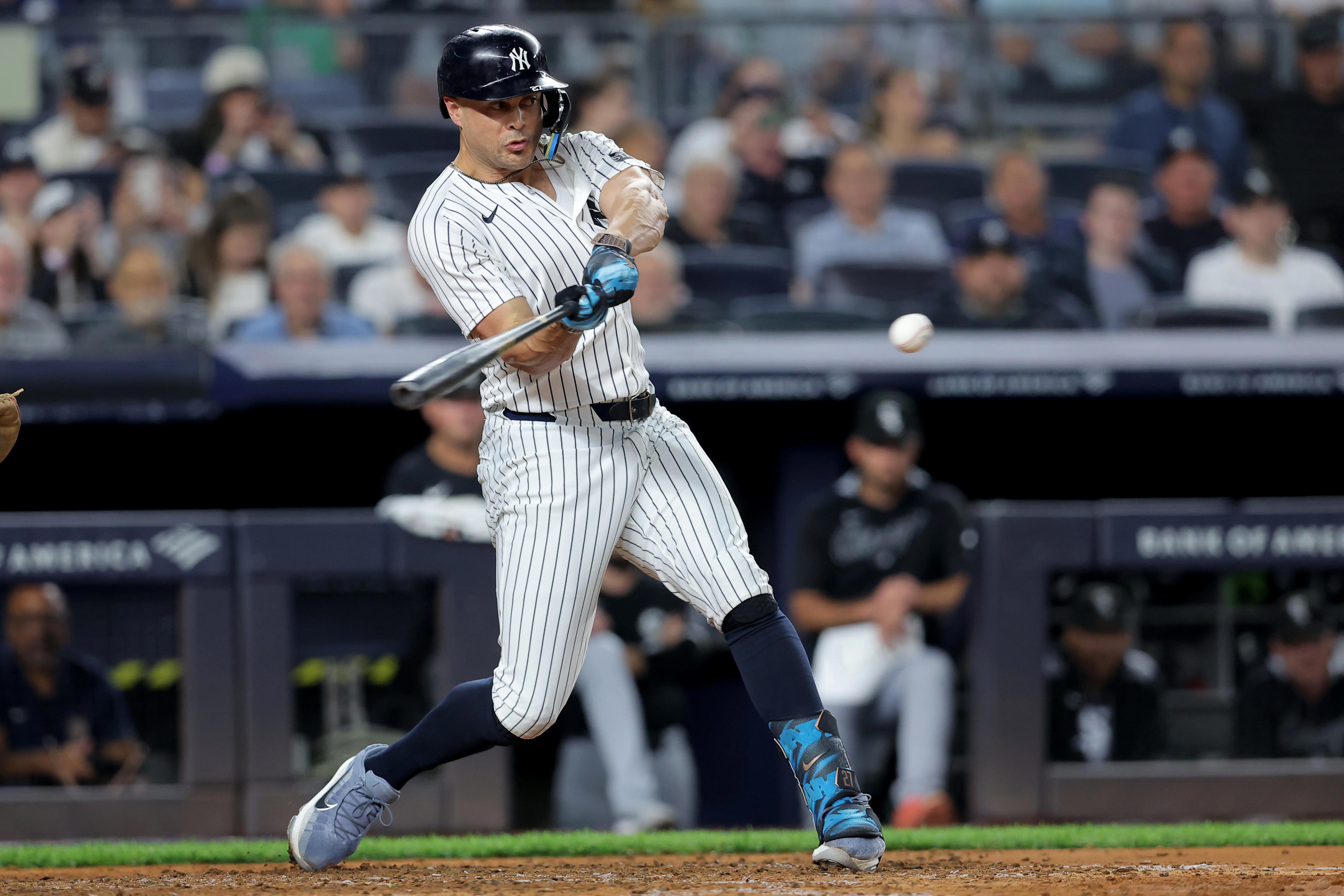 Yankees win fifth straight game, 5-3 over White Sox. Here's where they ...