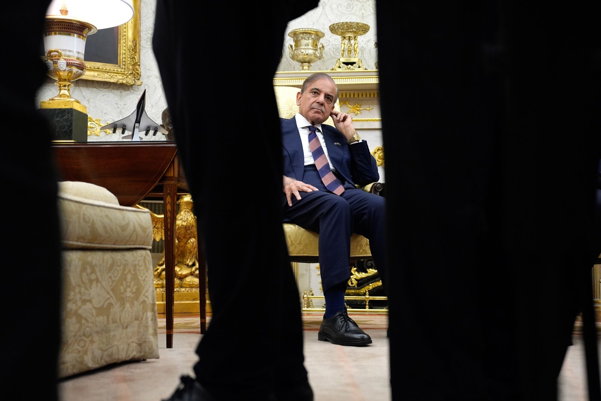 Trump not so ‘sharif’? US President makes Pakistan PM wait for 60 ...