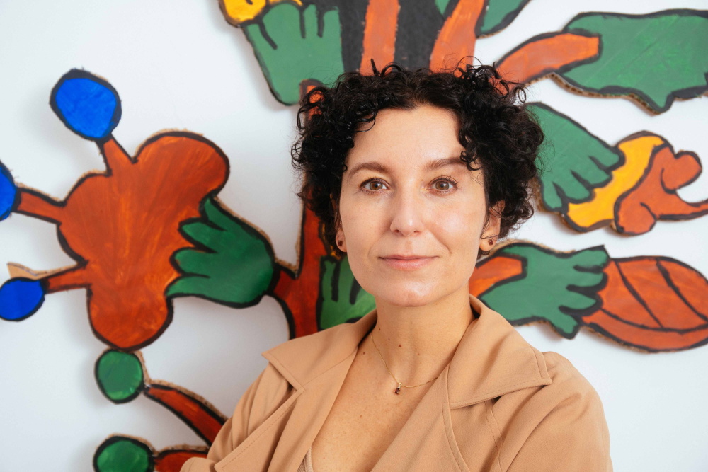 Prof. Olko: zasoby językowe obejmują nie tylko duże języki, ale też ...