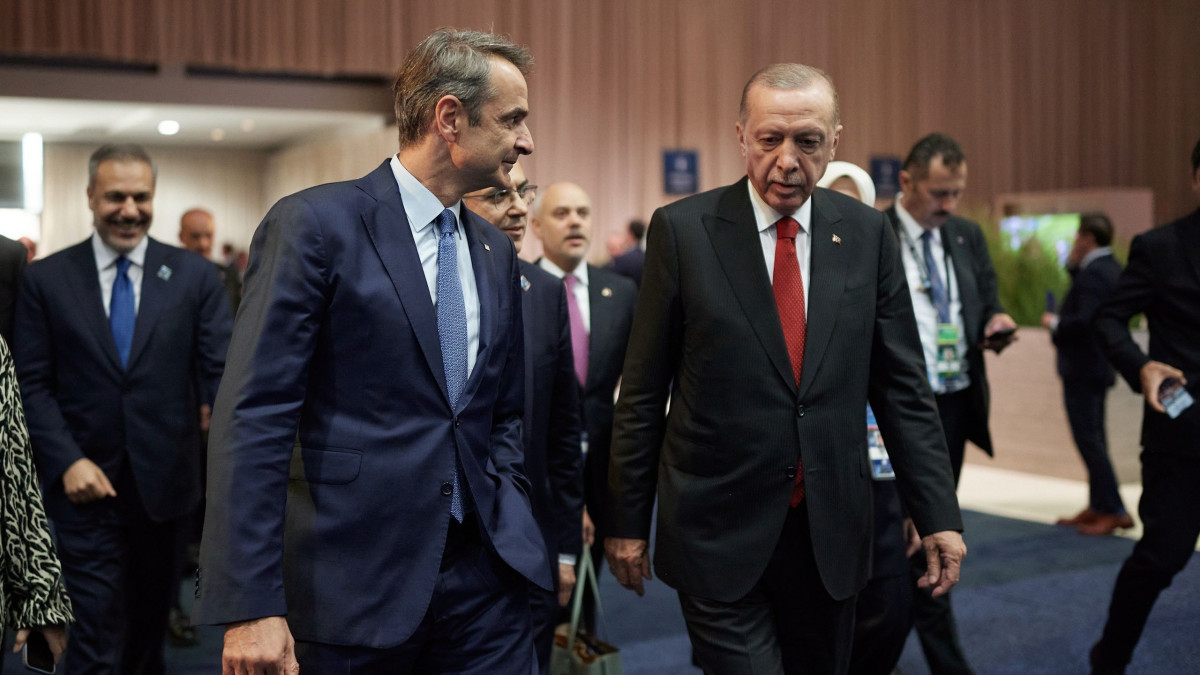 Σε περιδίνηση άγνωστης διάρκειας τα ελληνοτουρκικά - Συναγερμός για την ...