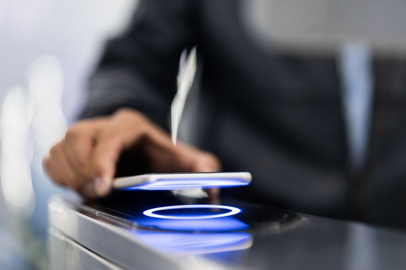 Digital ID 'Brit Card' to be mandatory for some says Keir Starmer