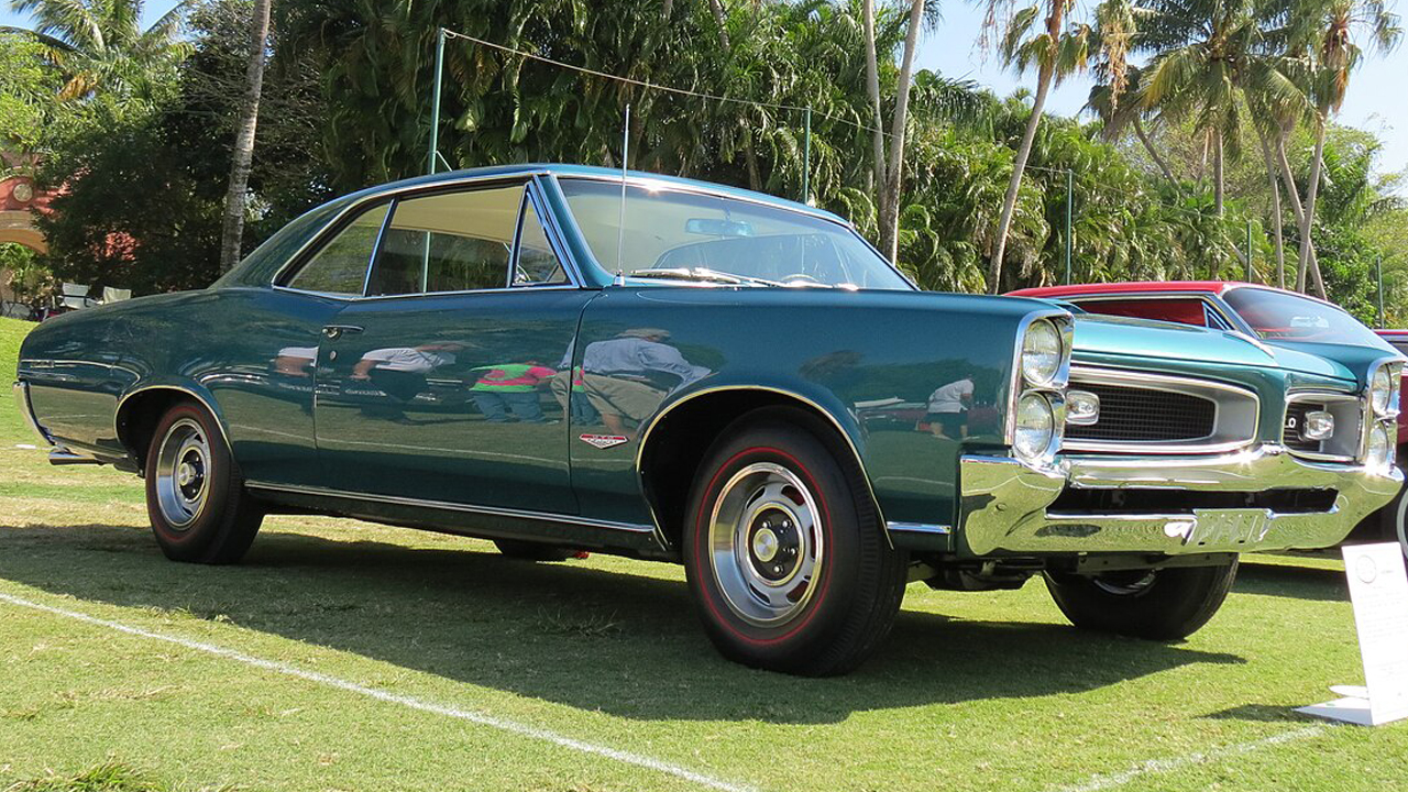 30 Muscle Cars of the ’60s that defined the era