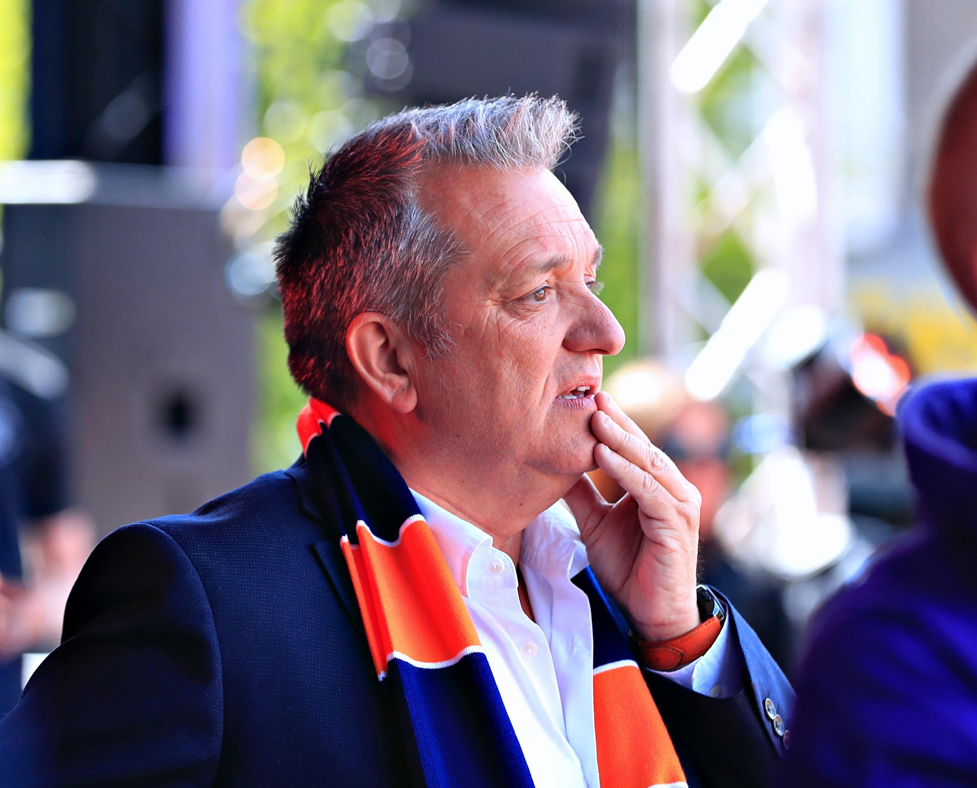 Hatters CEO calls on Town fans to give Bloomfield and his players time ...