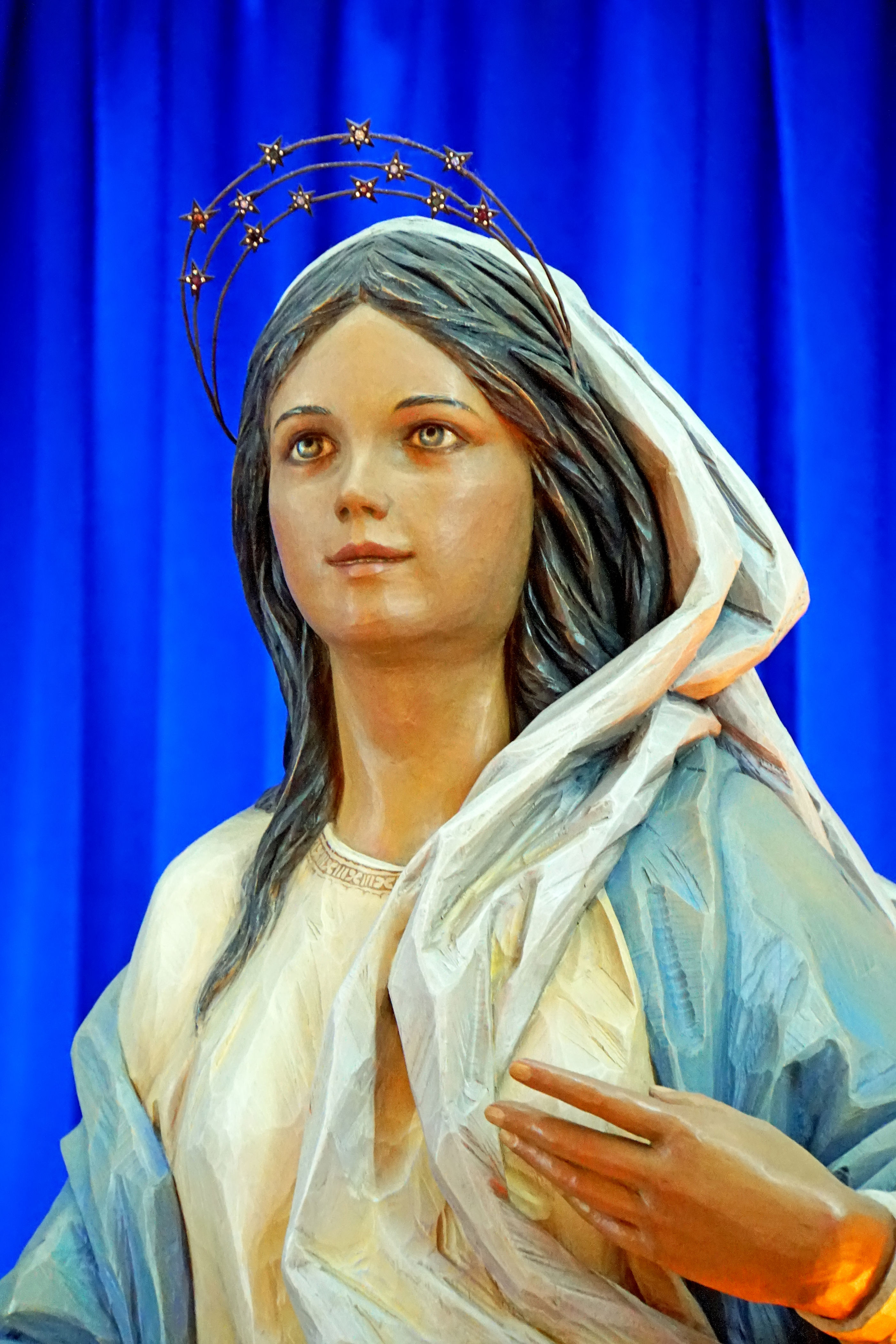 Mary of Nazareth: An In-Depth Exploration of the Mother of Jesus Across ...