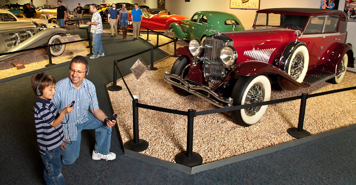 Love Classic Cars? You Must Visit These American Museums Dedicated To Them